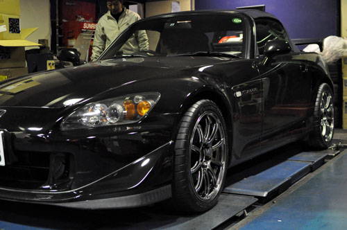 S2000 TYPE-Sに18インチホイール装着 | SUNRISE Blvd.